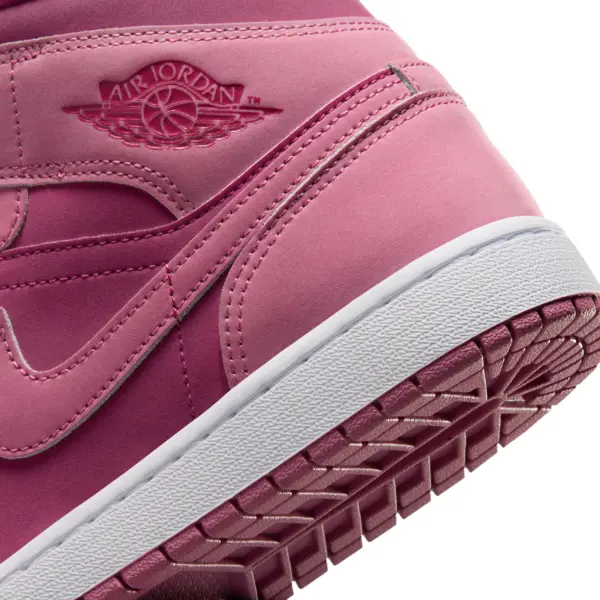 JORDAN 1 Mid Athletic Shoes