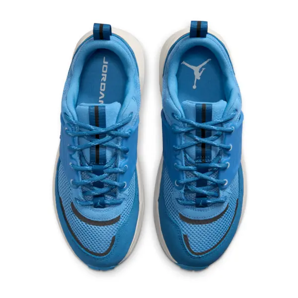 JORDAN Trunner O/s Sneakers