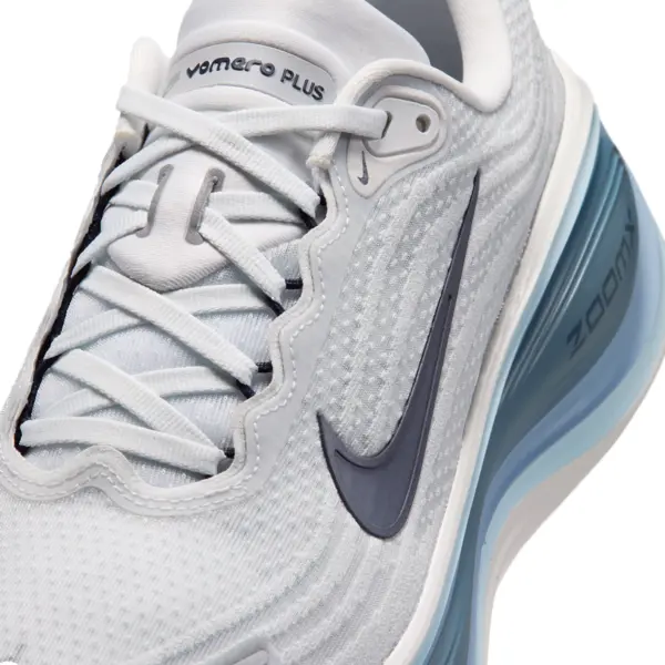 Nike Vomero Plus Road Running Shoes