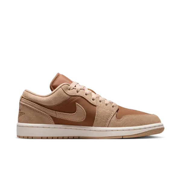 JORDAN 1 Low Athletic Shoes - Brown