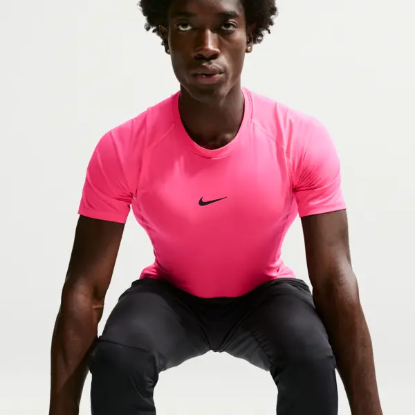 Nike Pro Dri-fit Tight Short-sleeve Fitness Top