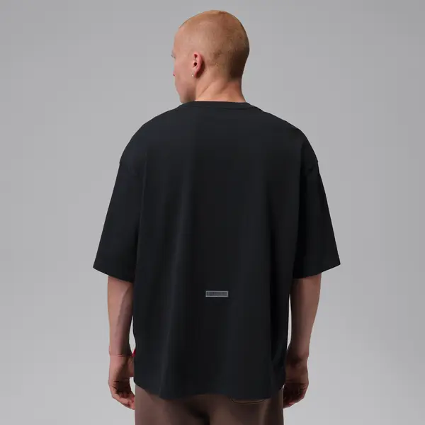JORDAN Flight Essentials Oversized Patch T-shirt