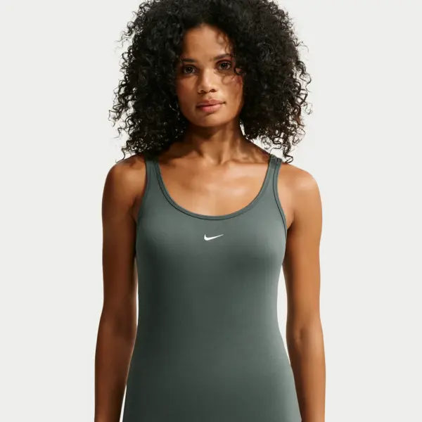 Nike Chill Knit Tank Top