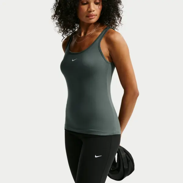 Nike Chill Knit Tank Top