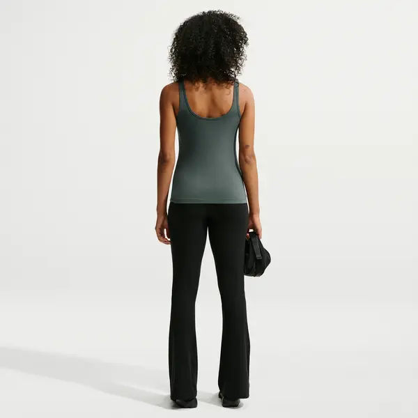 Nike Chill Knit Tank Top