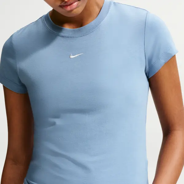 Nike Chill Knit Cropped T-shirt - Blue