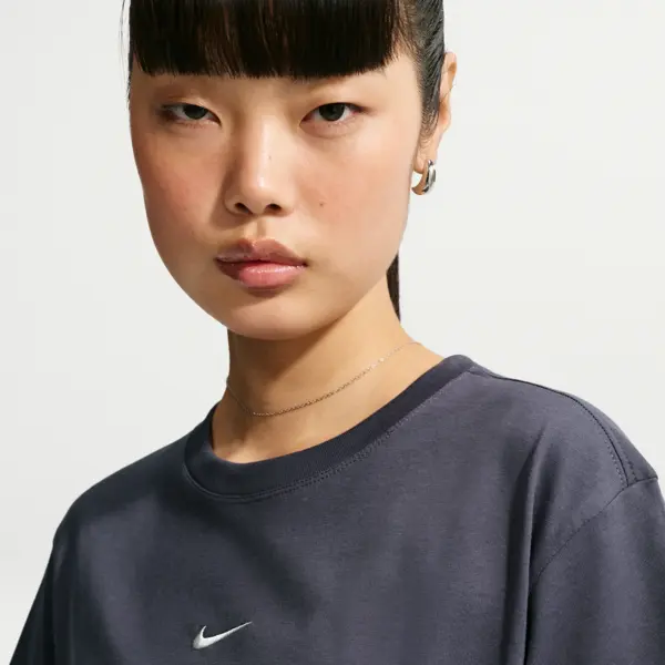 Nike Classic Oversized Cotton T-shirt