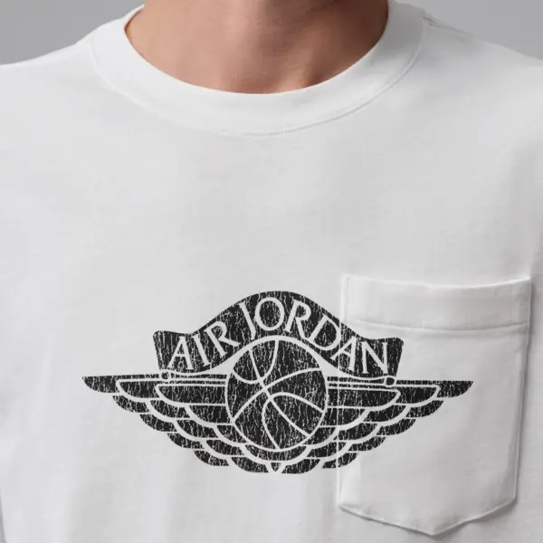 JORDAN Flight Essentials Pocket T-shirt