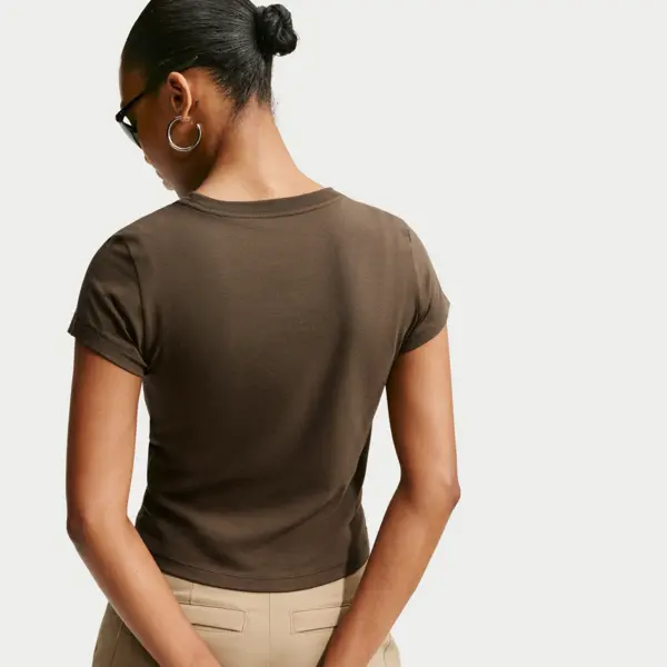 Nike Chill Knit T-shirt - Brown