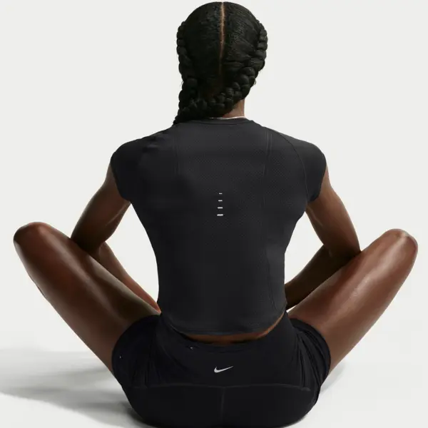 Nike Swift Dri-fit Seamless Short-sleeve Running Top