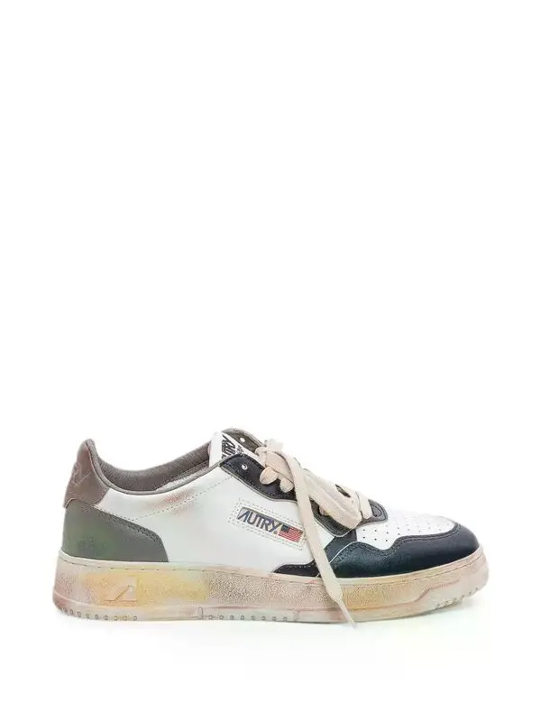AUTRY Medalist Low-top Sneakers With Paneling And Perforations - White