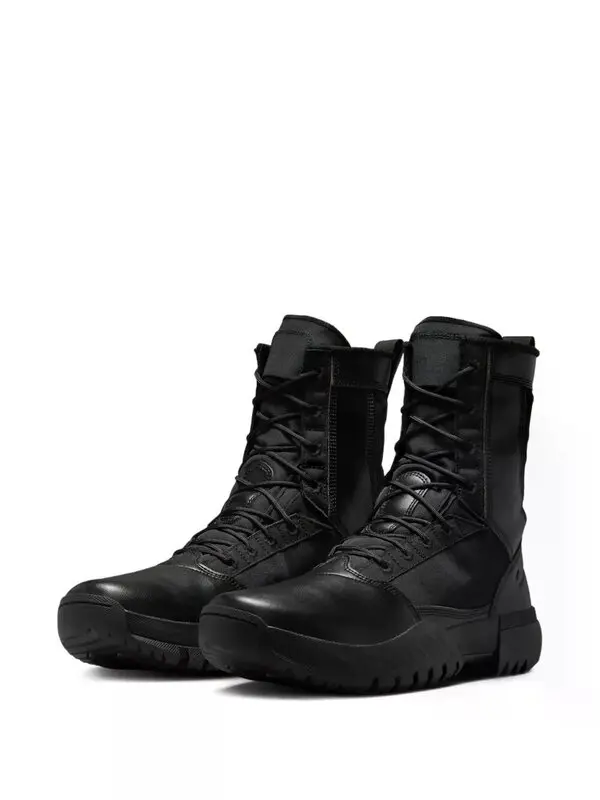 Nike Sfb Air Field Ukiah High-top Sneakers