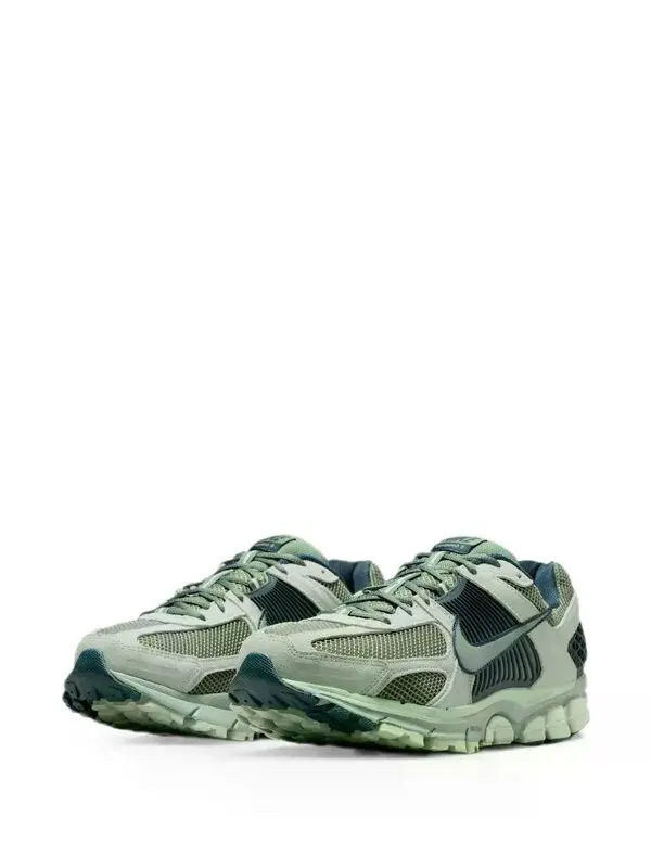 Nike Vomero 5 Sneakers