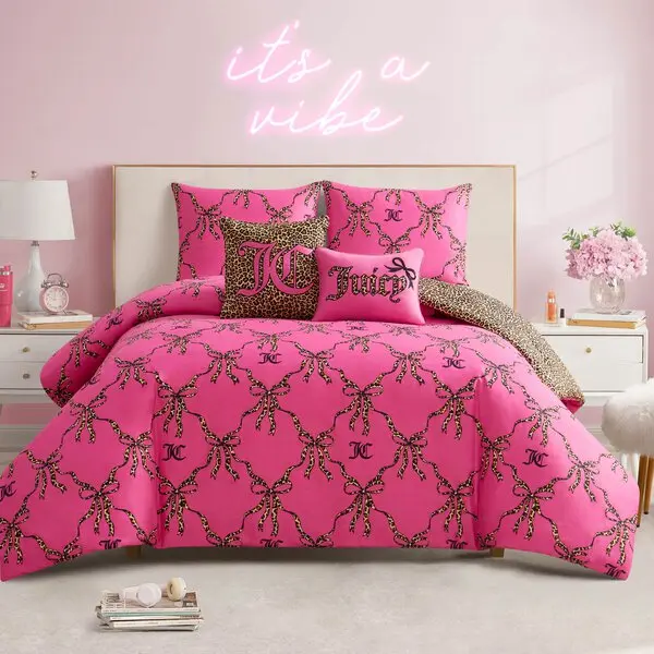 Juicy Couture Cheetah Bow Trellis Reversible Comforter Set - Pink/leopard