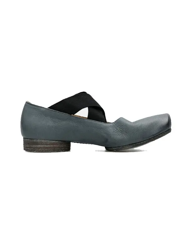UMA WANG Cross-strap Flats