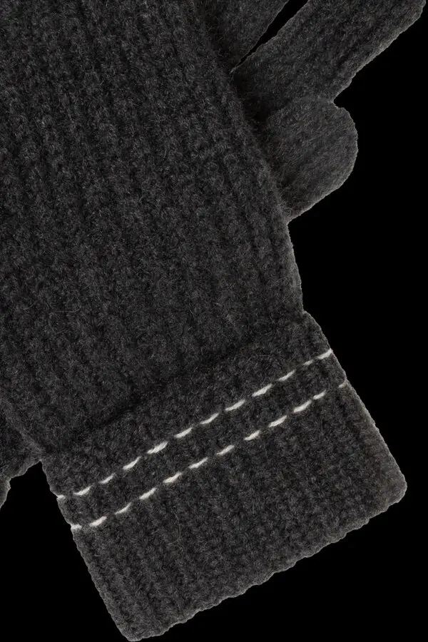 Eleventy Fingered Gloves