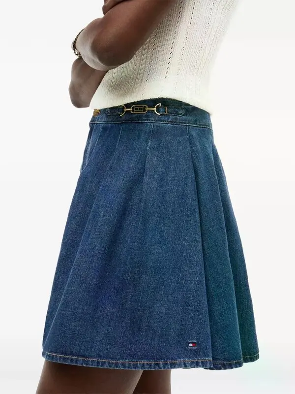 Tommy Hilfiger Pleated Logo Plaque Mini Skirt