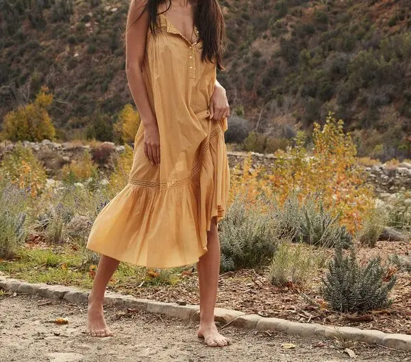 HMD Seville Nightgown - Wheat