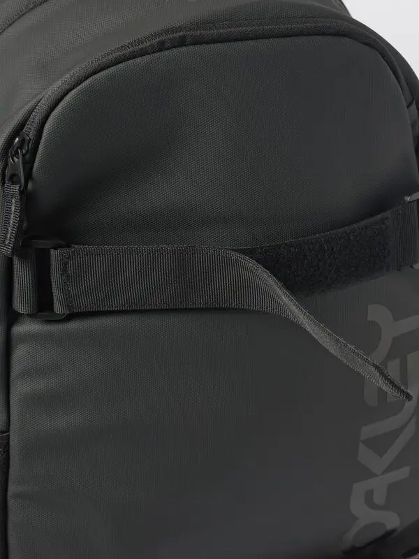 Oakley The Freshman Skate Backpack In Recycled Tech Fabric With Laptop Pocket