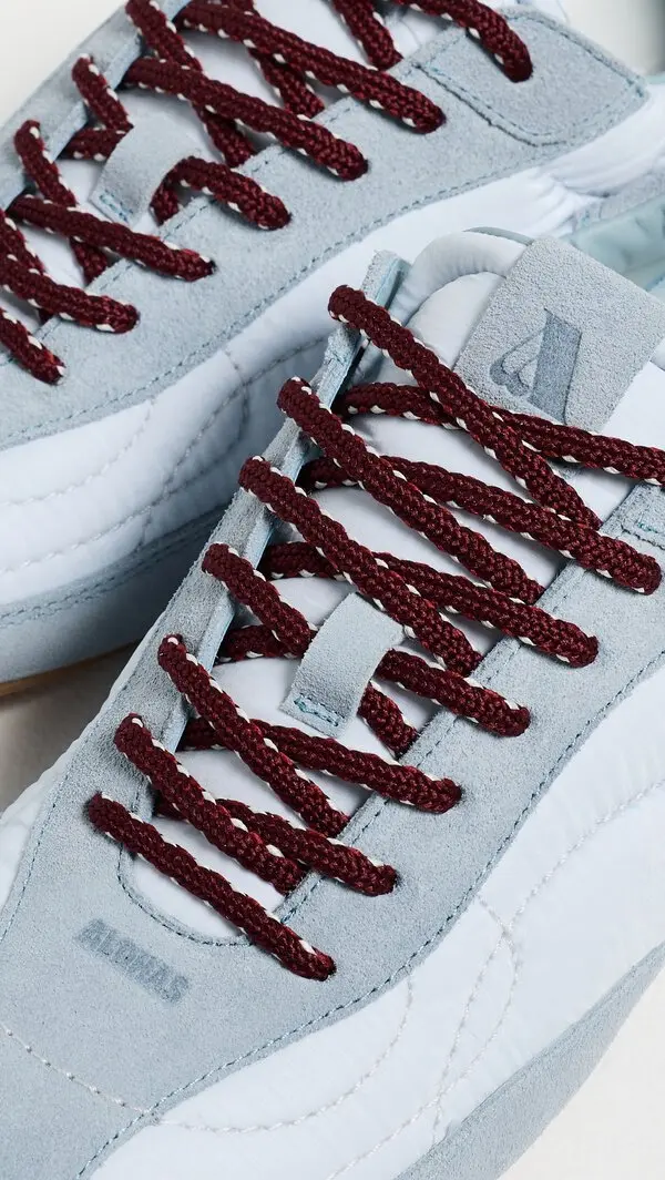 ALOHAS Tb.25 Sneakers