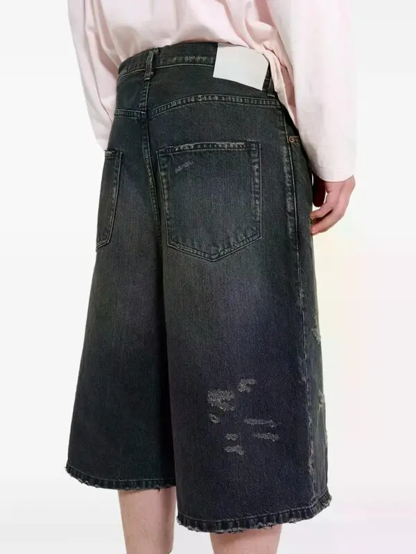 SSSTEIN Distressed Denim Shorts