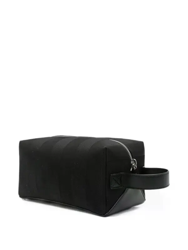 Fendi Logo-plaque Wash Bag