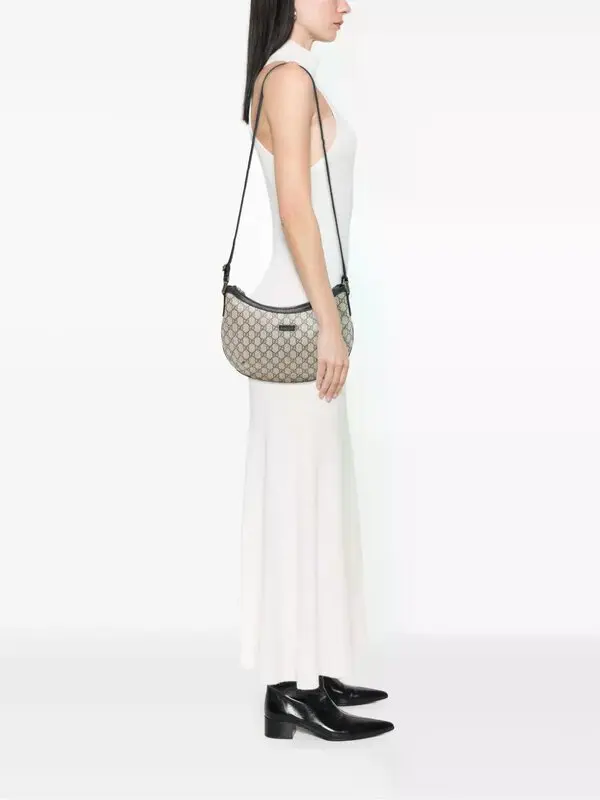 Gucci 2016-2026 Gg Supreme Crossbody Bag