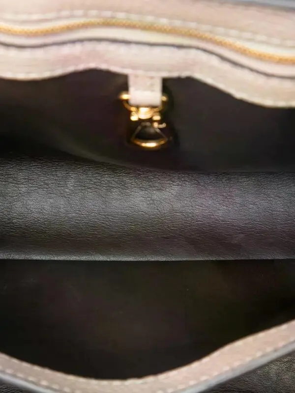LOUIS VUITTON 2017 Taurillon Capucines Mm Satchel