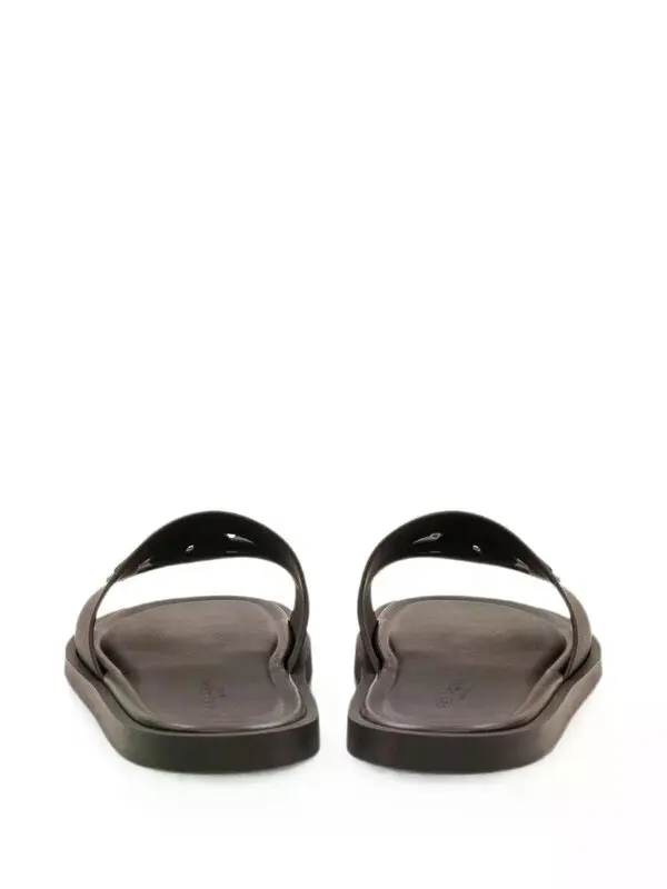Dolce & Gabbana Logo Slides