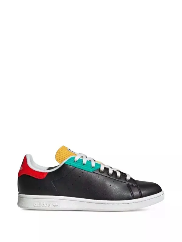 Adidas Stan Smith Sneakers With Paneled Detailing