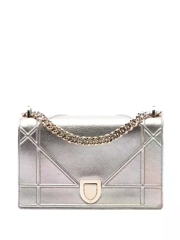 Dior 2017 Medium Metallic Calfskin Diorama Flap Crossbody Bag - Silver