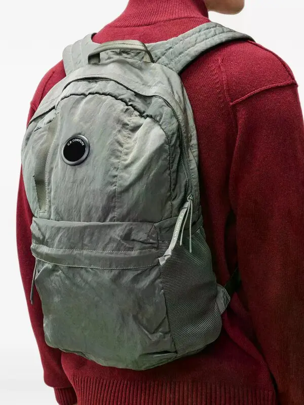 C.P. COMPANY Nylon B Lens-detail Backpack - Green