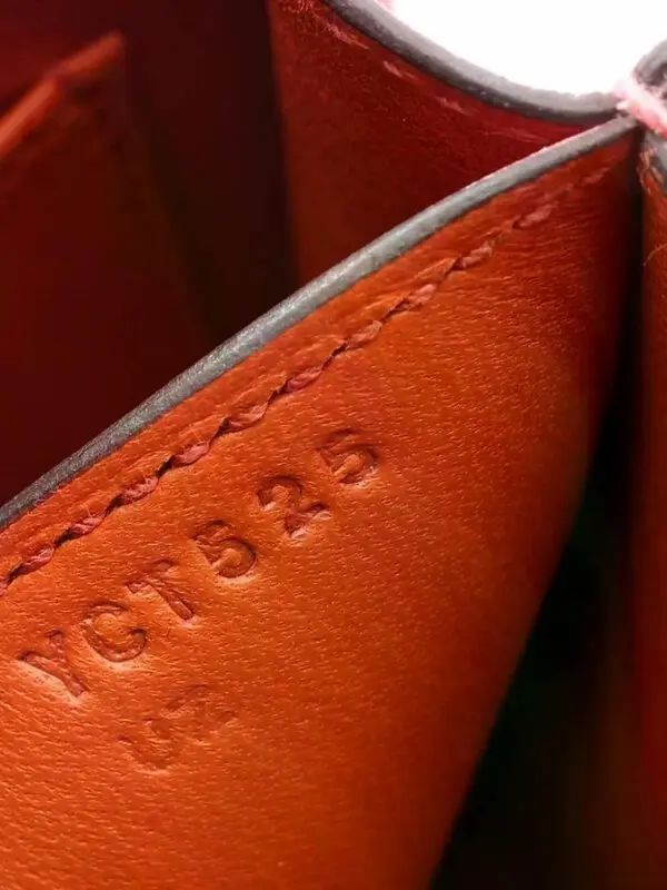 Hermès Constance 2020 Mini Shoulder Bag - Pink