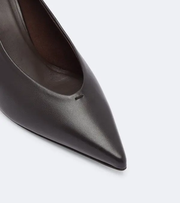 Max Mara Leather Pointed Toe High Heel Pumps