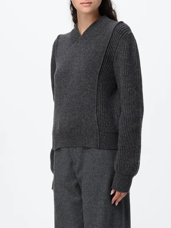 Marni V-neck Relaxed Fit Jumper In Virgin Wool And Cashmere - Graphite