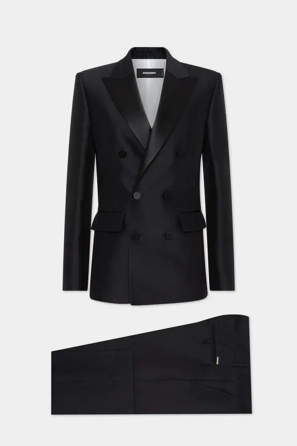 Dsquared2 Tuxedo Suit With Wide Lapel