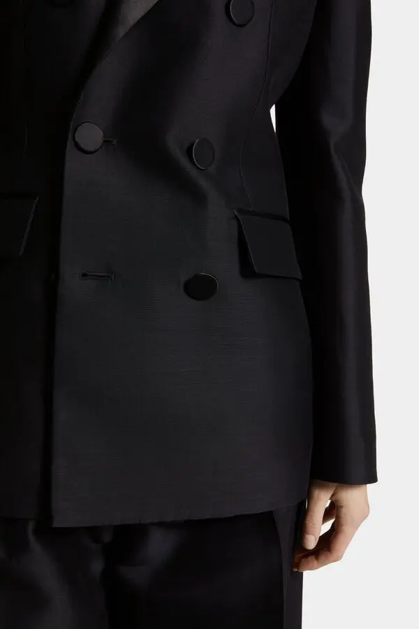 Dsquared2 Tuxedo Suit With Wide Lapel