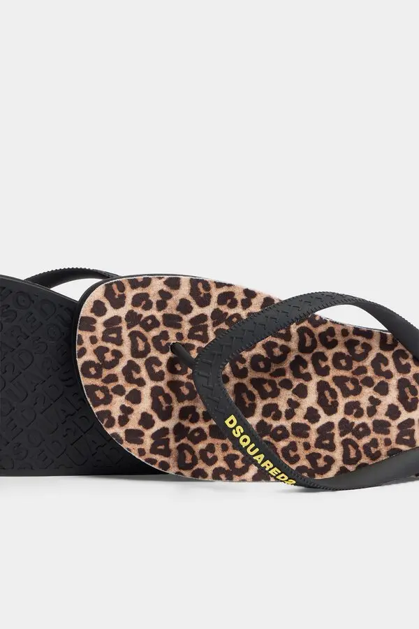 Dsquared2 Wild Flip Flops - Leopard