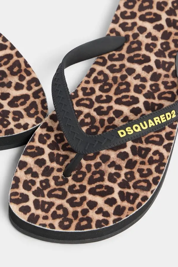 Dsquared2 Wild Flip Flops - Leopard