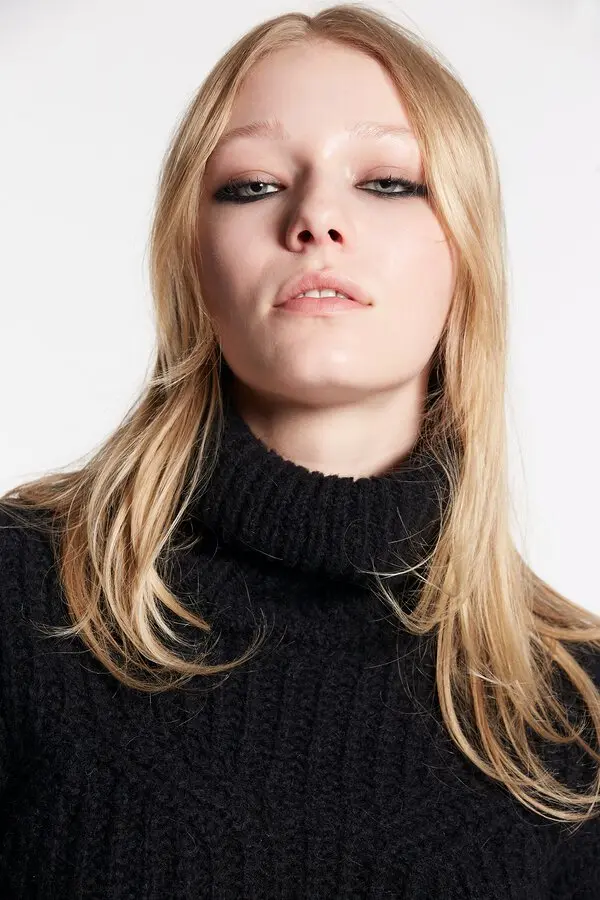 Dsquared2 Alpaca Turtleneck Knit - White