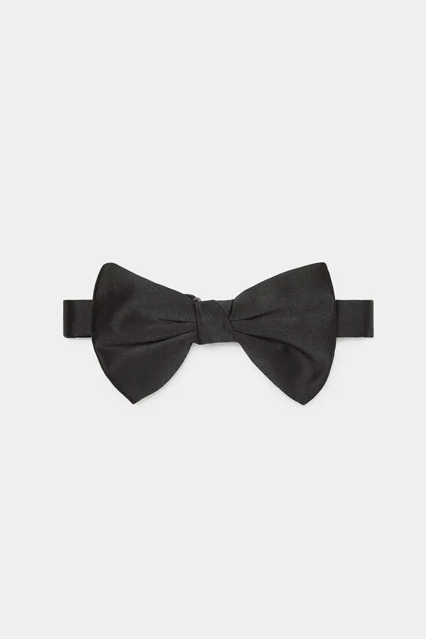 Dsquared2 Classic Ready-tied Silk Bow Tie - Black