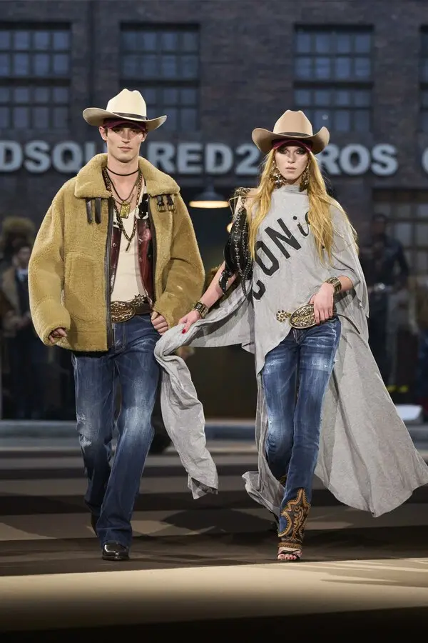 Dsquared2 Iconic Asymmetrical One-sleeve Top