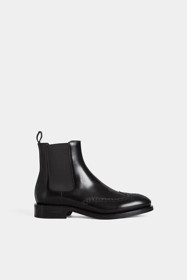 Dsquared2 Neoclassic Chelsea Boots With Brogue Detailing - Black