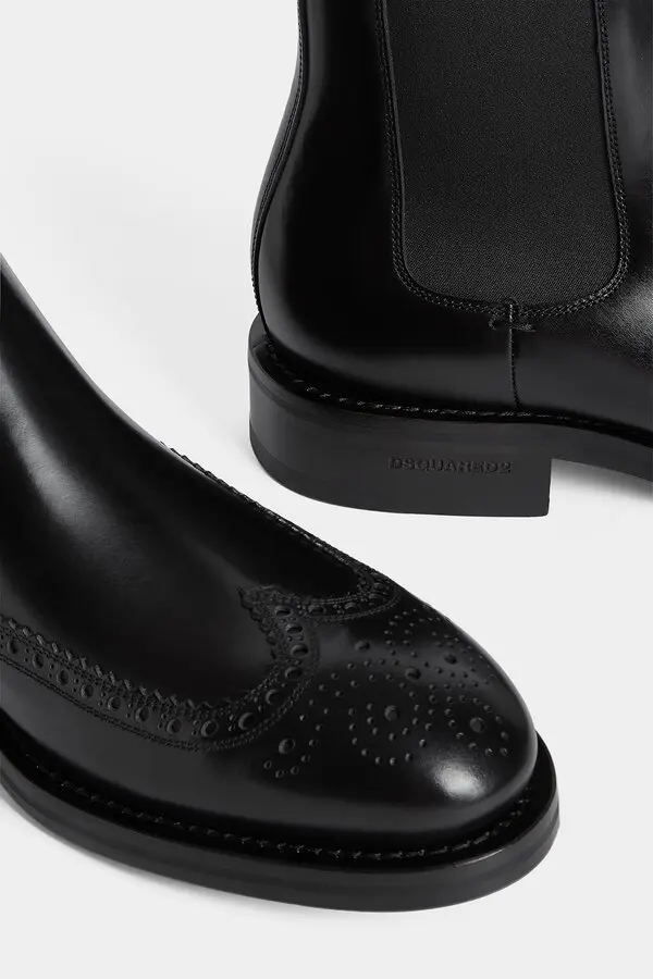 Dsquared2 Neoclassic Chelsea Boots With Brogue Detailing