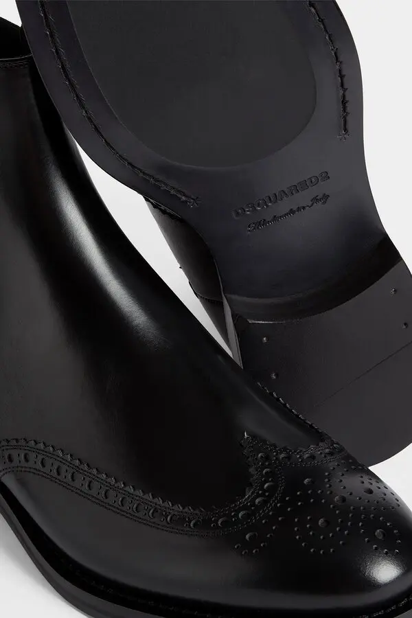 Dsquared2 Neoclassic Chelsea Boots With Brogue Detailing