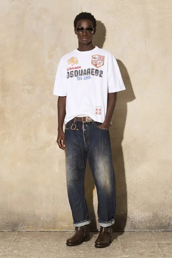 Dsquared2 Loose Fit Hand-drawn Graphic T-shirt
