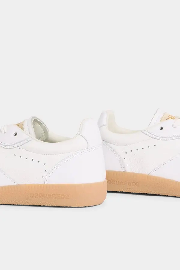 Dsquared2 Leather Low-top Sneakers With Metal Detail - White