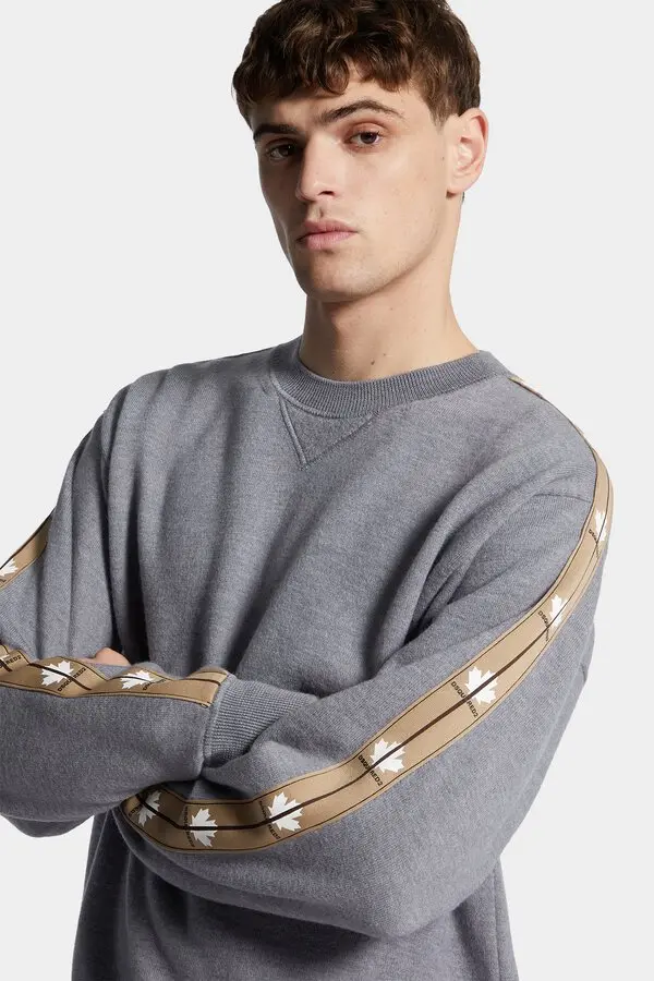 Dsquared2 Crewneck Sweater With Maple Leaf Taping