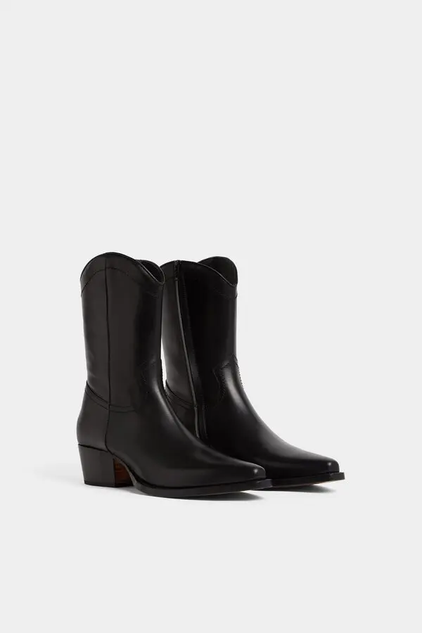 Dsquared2 Vintage Cowboy Ankle Boots