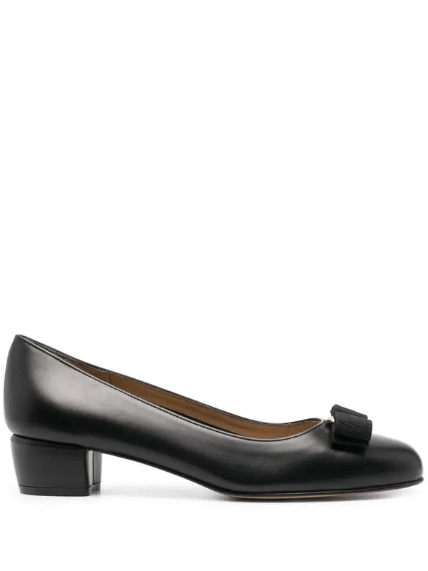 FERRAGAMO Vara Pumps